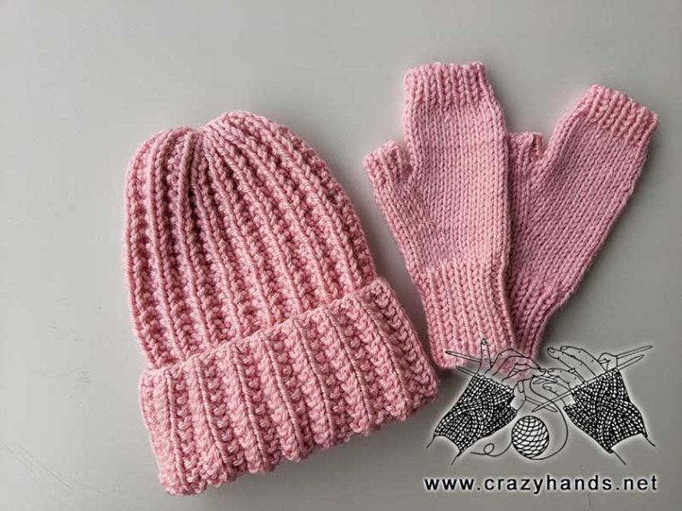 Ribbed Knit Hat Free Pattern for Men & Women · Crazy Hands